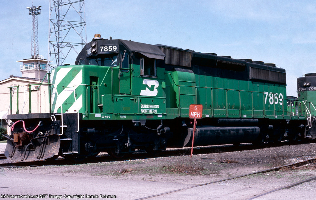 Burlington Northern SD40-2 #7859